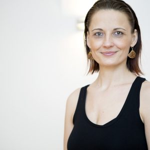 Martina Peter – Perform